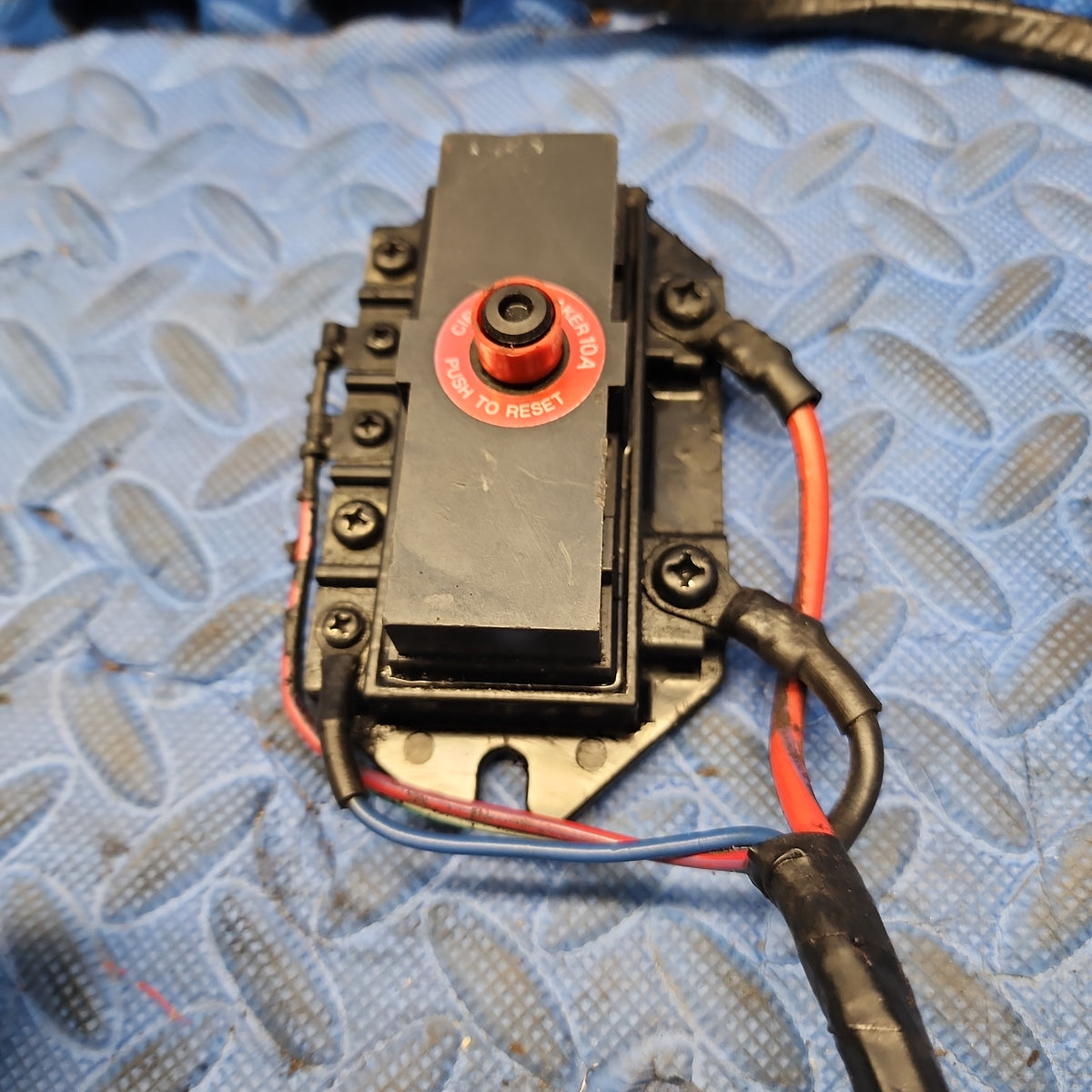 Volvo Penta SX DP-SM OMC Cobra Trim Pump Relay 3853946 Reset Button ...