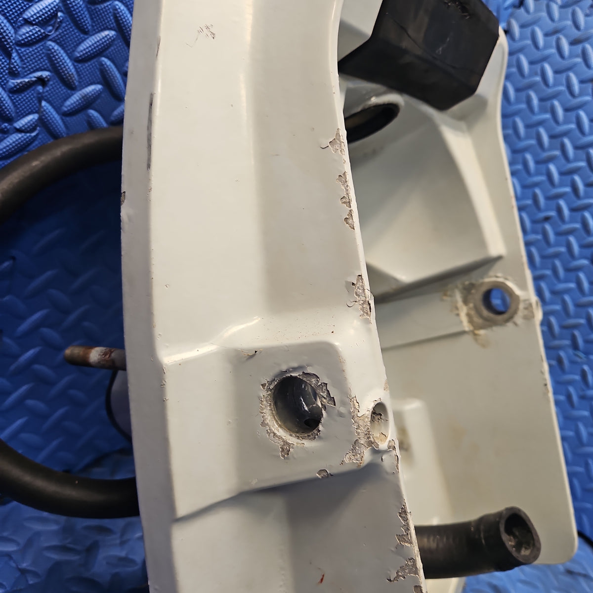 Volvo Penta Late 290 Transom Shield 854620 DP-E DP-D DP-C 24mm Pins Sq ...