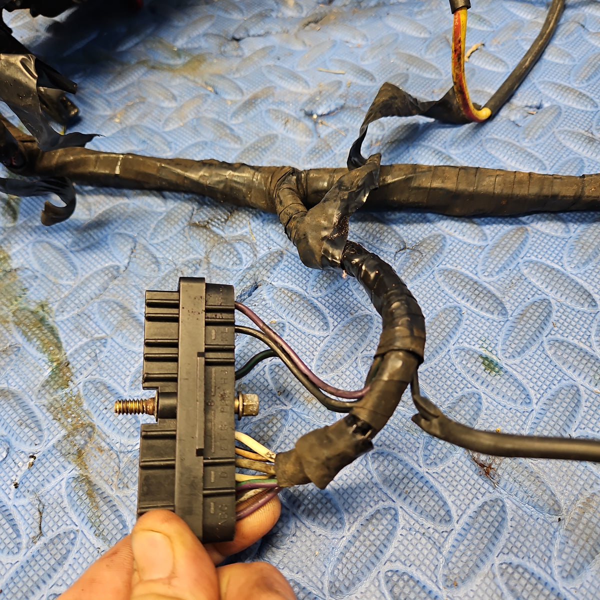 Volvo Penta 7.4GL EEM Ignition Wiring Harness With ICM Box 3854230 385 ...