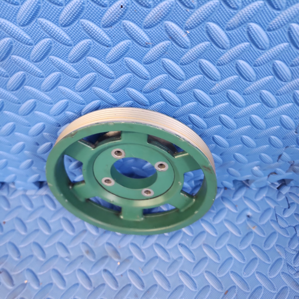 Volvo Penta KAMD44 6 Cylinder Diesel Engine Serpentine Pulley 860454 ...