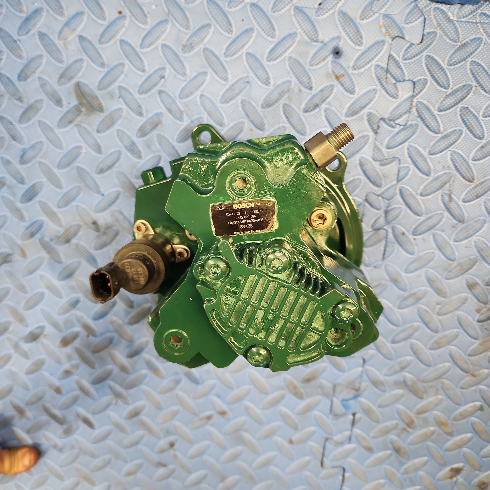 Volvo Penta D6 350 Diesel Engine High Presure Fuel Pump 889635 Bosch S – VolvoPentaAndrew