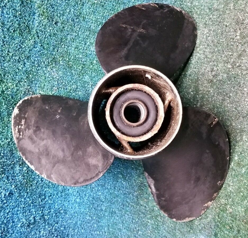 Volvo Penta SX Cobra Propeller 15X19 R Single Prop Standard Rotation A ...